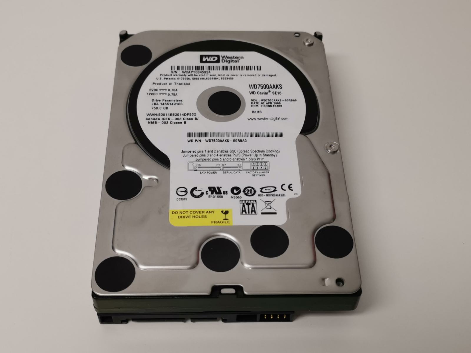 Western Digital WD 750Gb Caviar SE16 WD7500AAKS