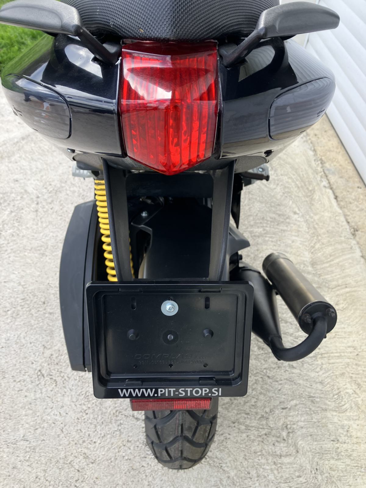 Aprilia Ditech sr 50 49 cm3, 2005 l.