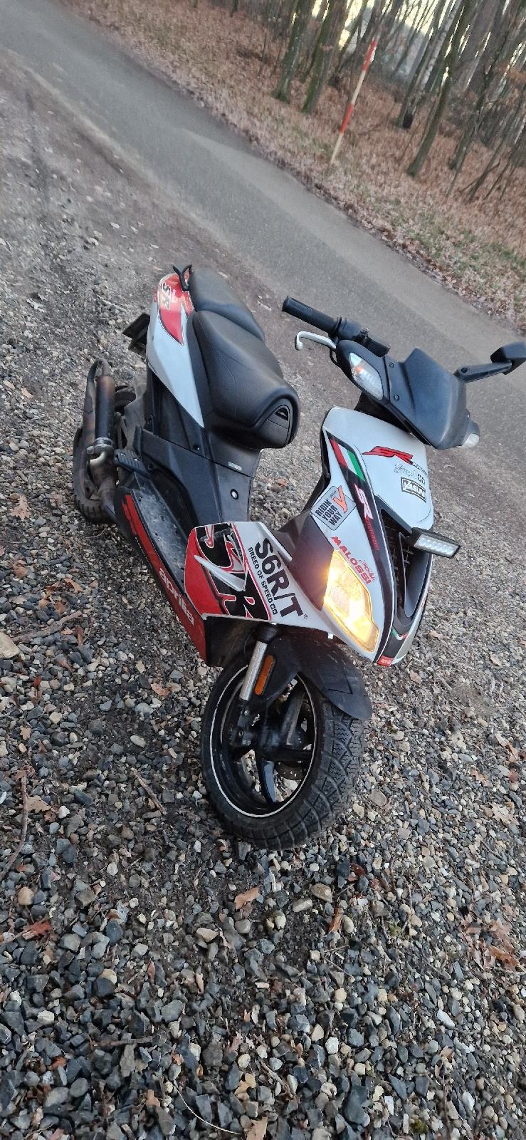 Aprilia Sr50 Racing 49 cm3, 2013 l.