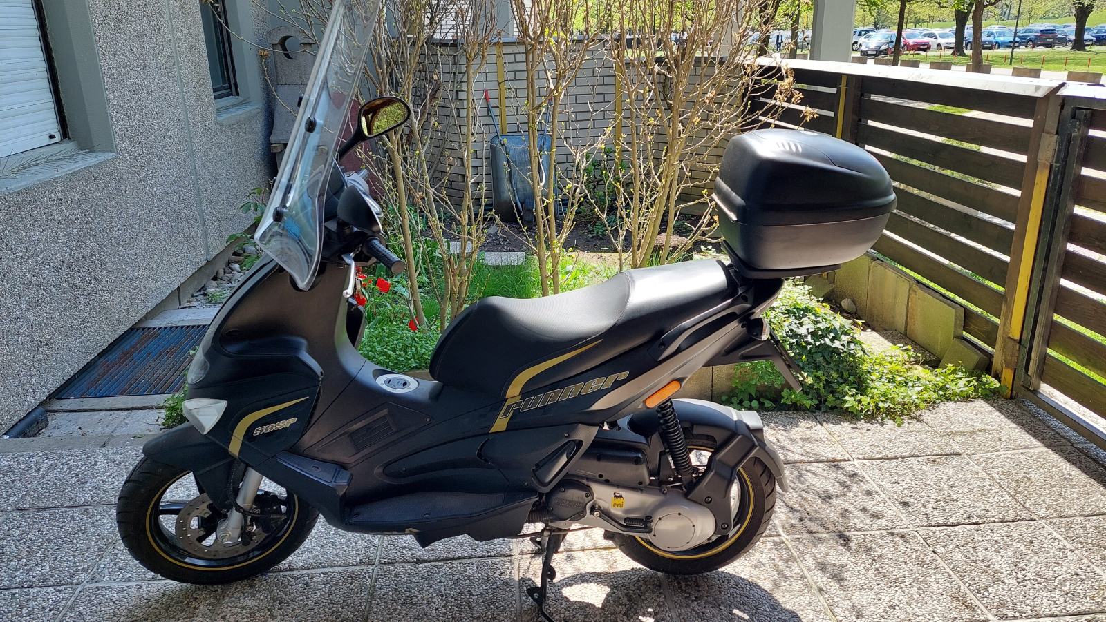 Gilera Runner RST 50 49 cm3, 2016 l.