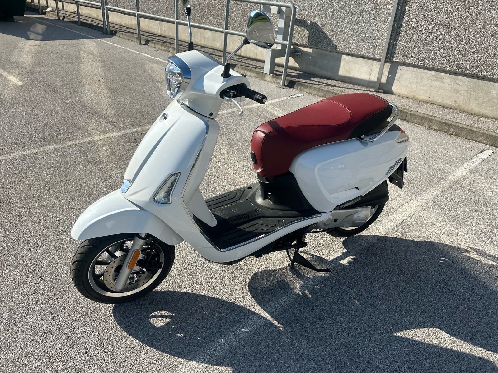 Kymco New Like 49 cm3, 2023 l.