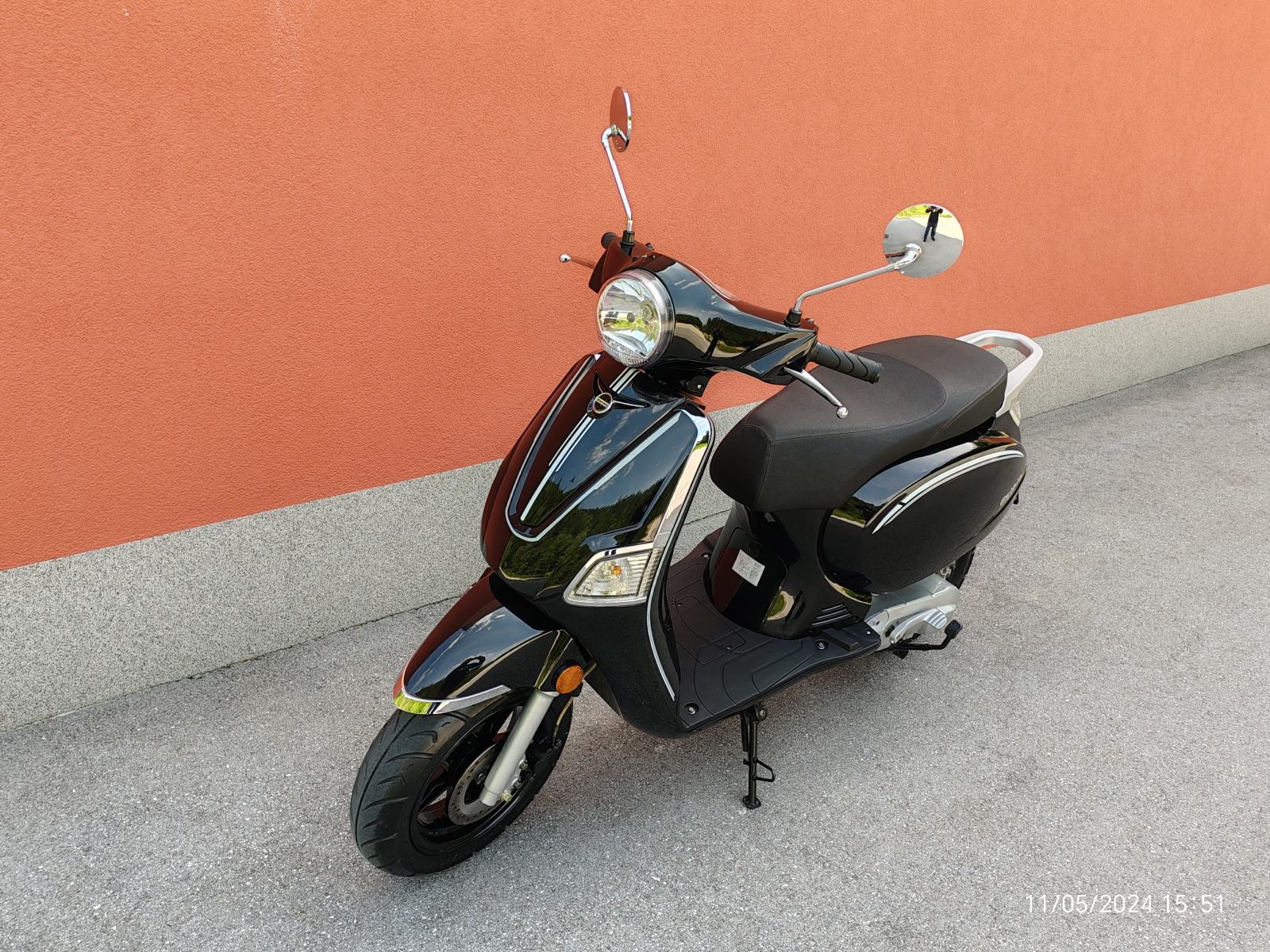 LONGJIA ESTATE 50 CCM.2 TAKTNI KOT NOV MOZNA MENJAVA., 2017 l.