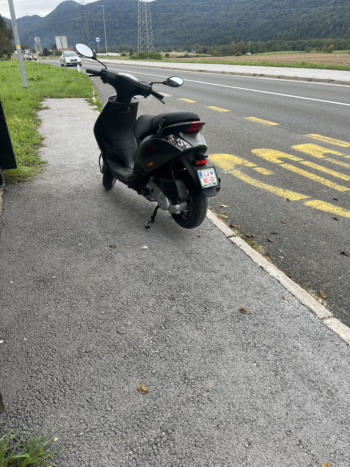 Piaggio Zip 25 50 cm3, 2024 l.