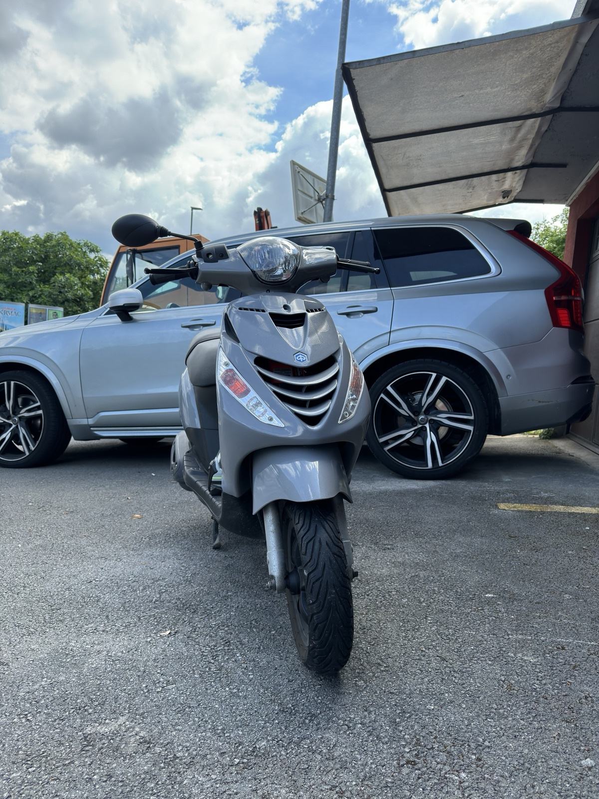 Piaggio Zip 50 4T 50 cm3, 2020 l.