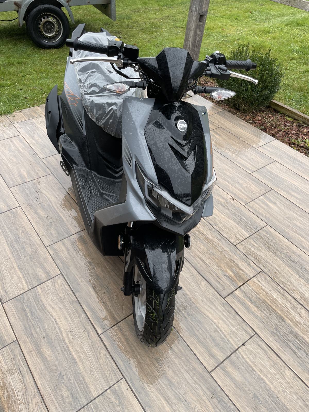 Sym JET 4 RX 125ccm 125 cm3, 2024 l.