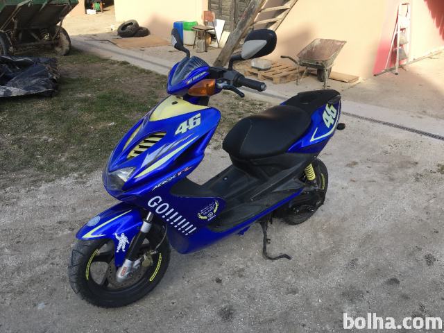 Yamaha Aerox, 2005 l.