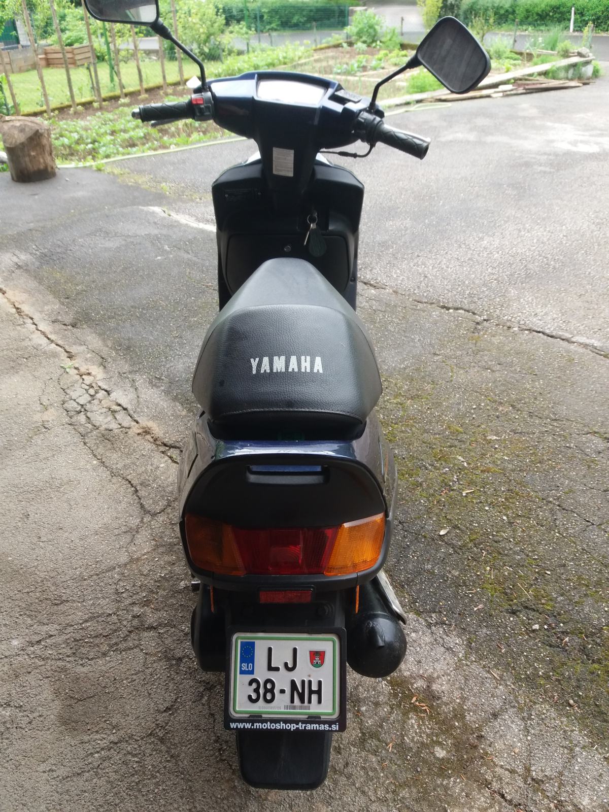 Yamaha axis 49 cm3, 2012 l.