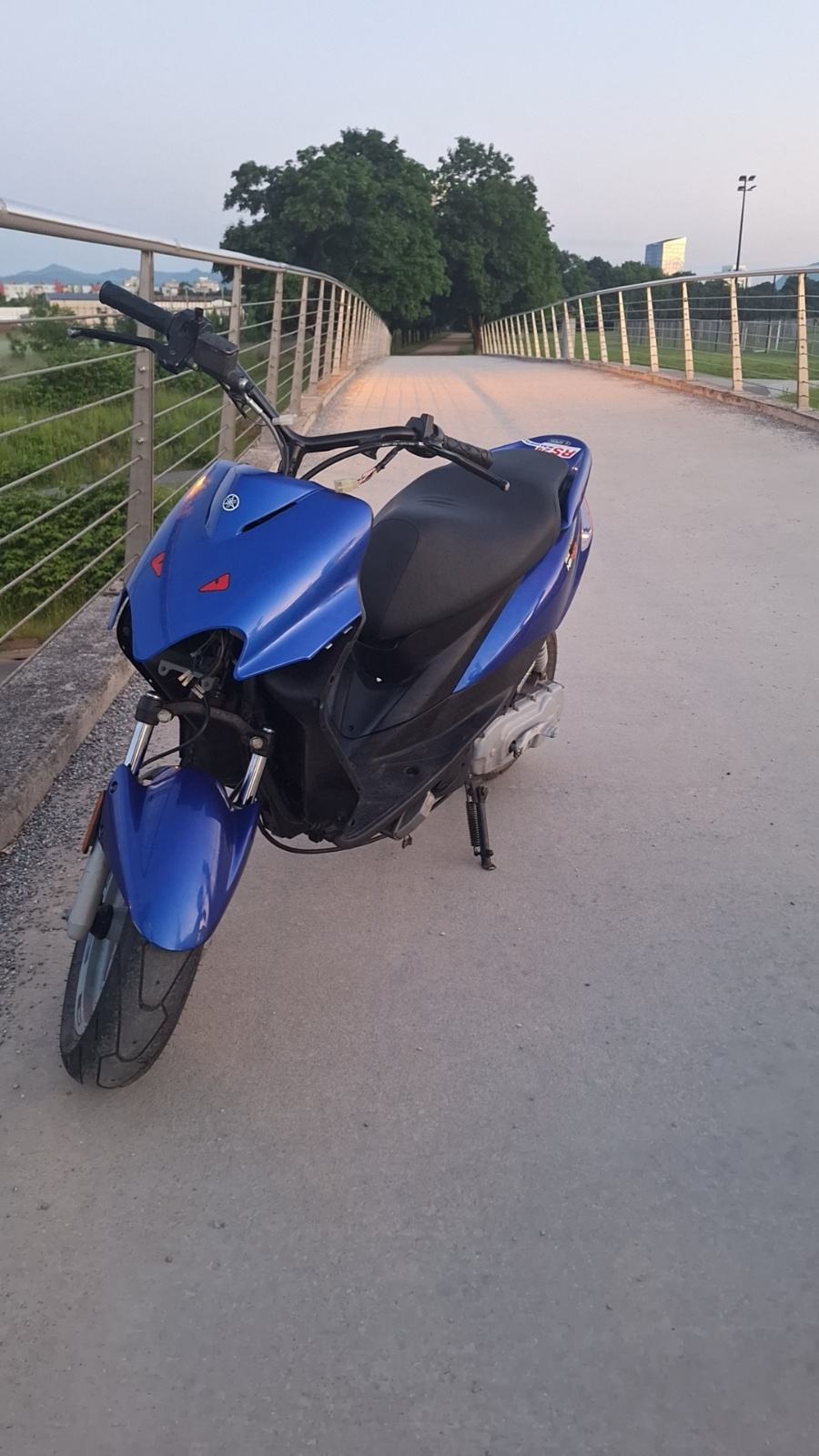 Yamaha Jog R 49 cm3, 2003 l.
