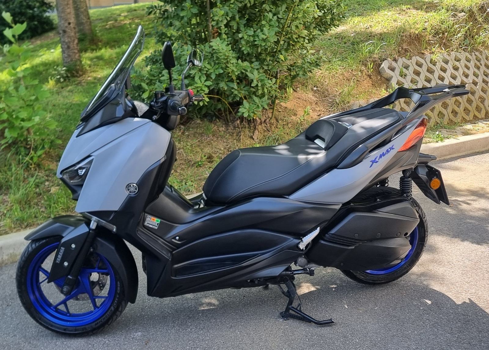 Yamaha X-max 300 cm3, 2021 l.