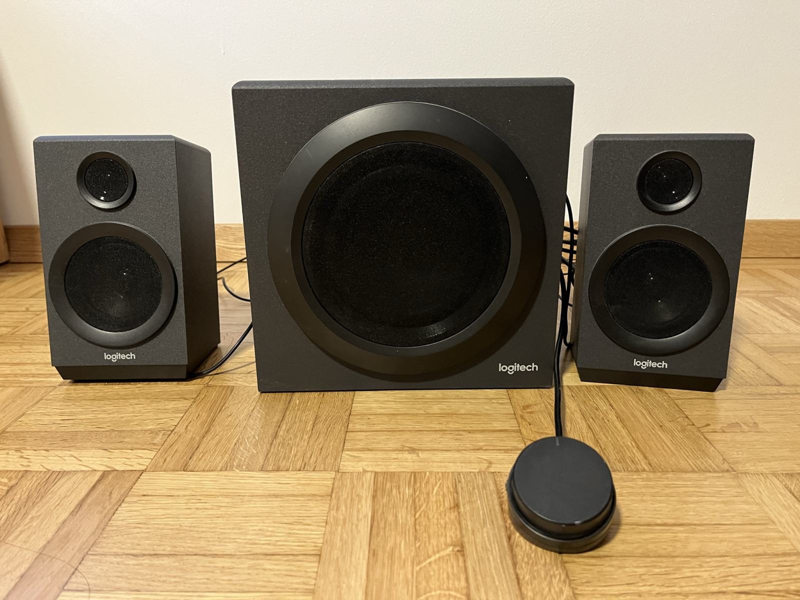 Zvočniki Logitech Z333 2.1 40W