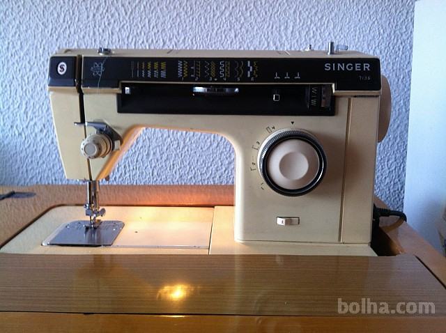 Šivali stroj Singer 7136, brezhiben, z omaro