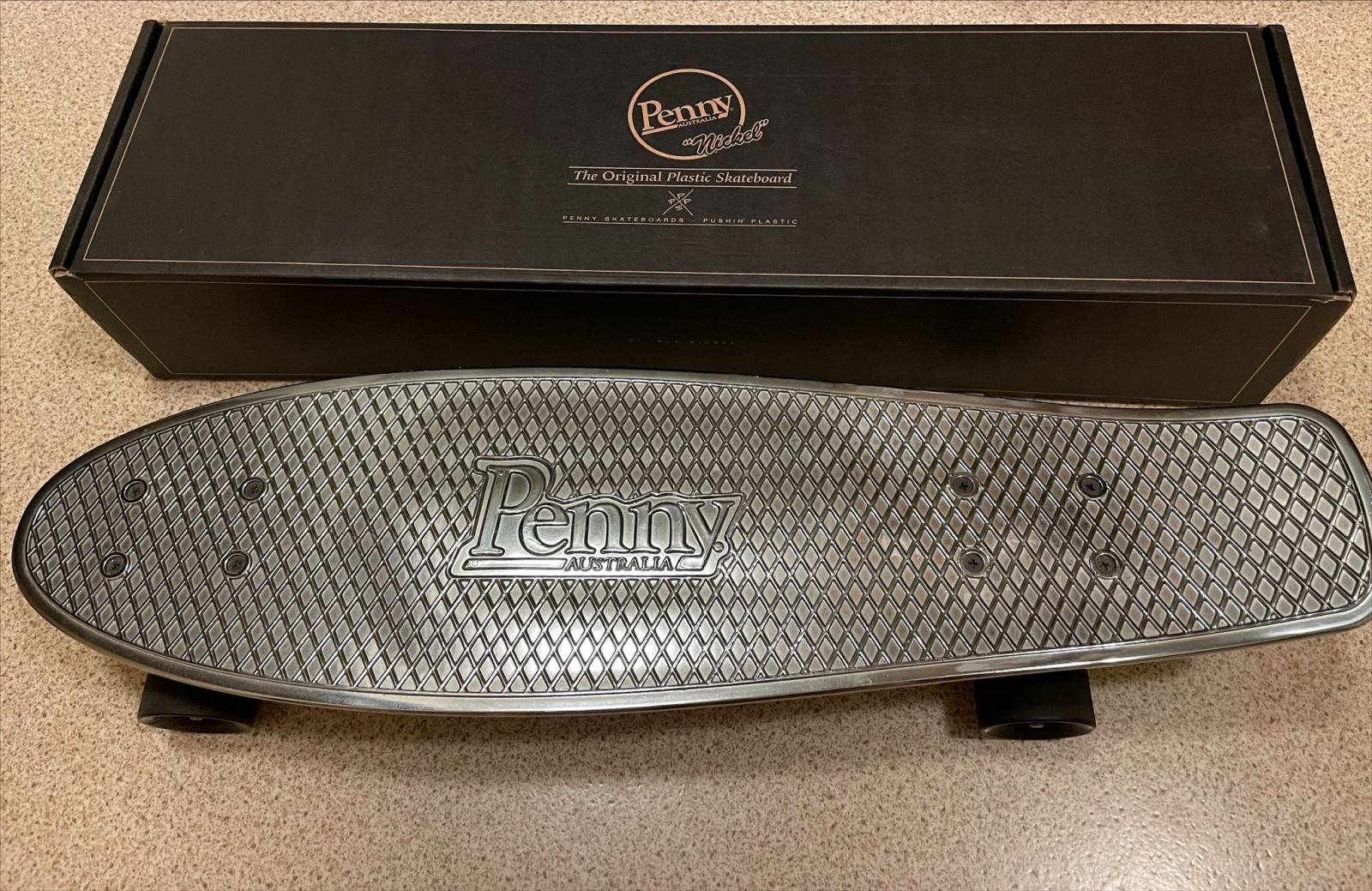 Original 27 Penny Board (Nickel), Penny® Skateboard, krom barve