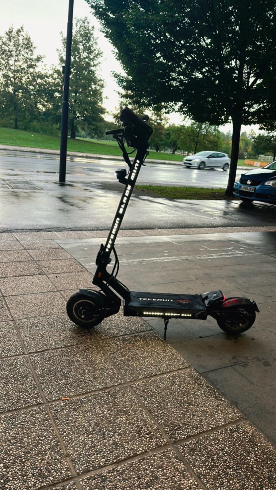 Electricni skiro