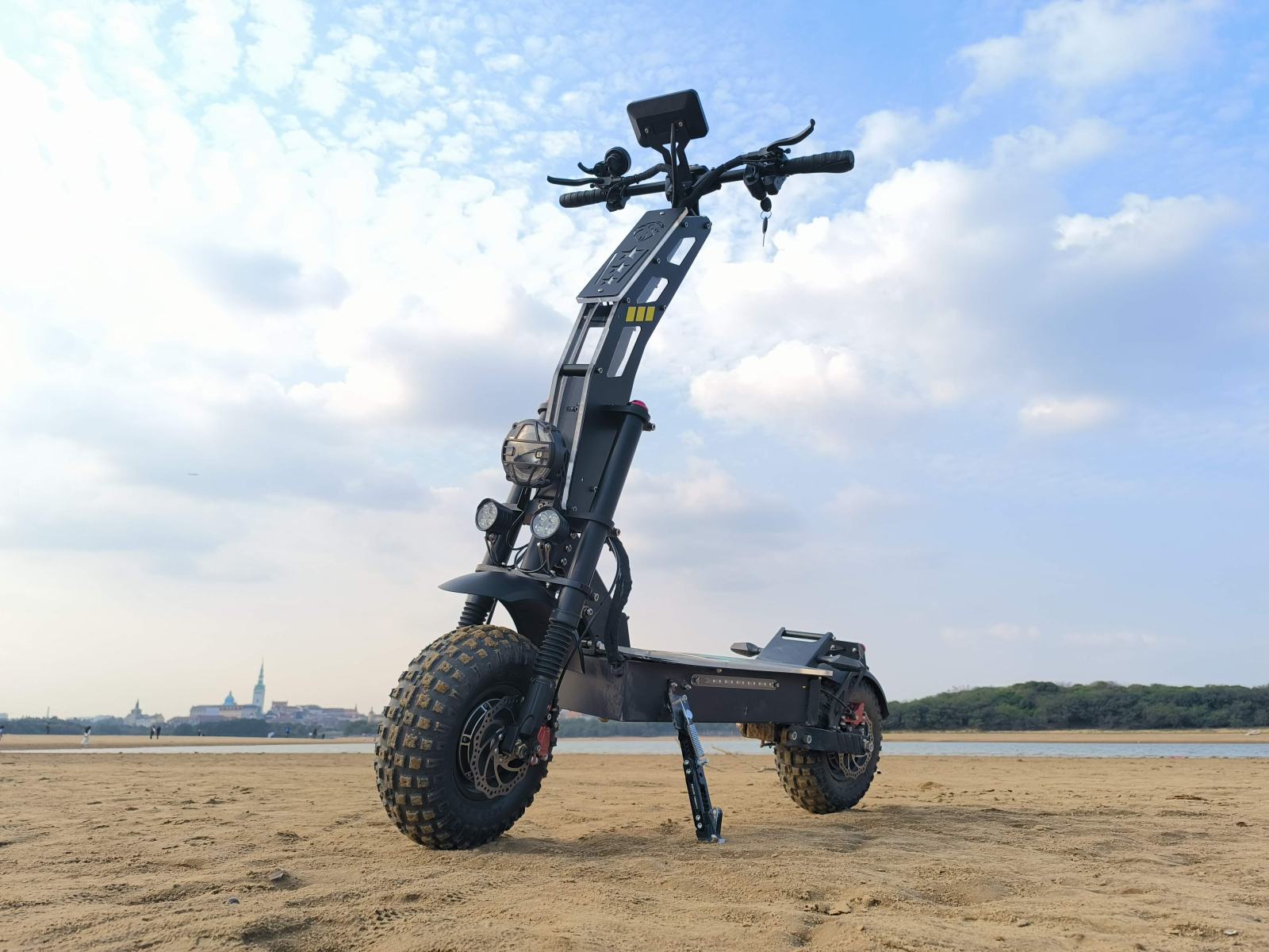Novi Električni Skiro HCBK-X15 - 8.000W / Do 90 Km/h