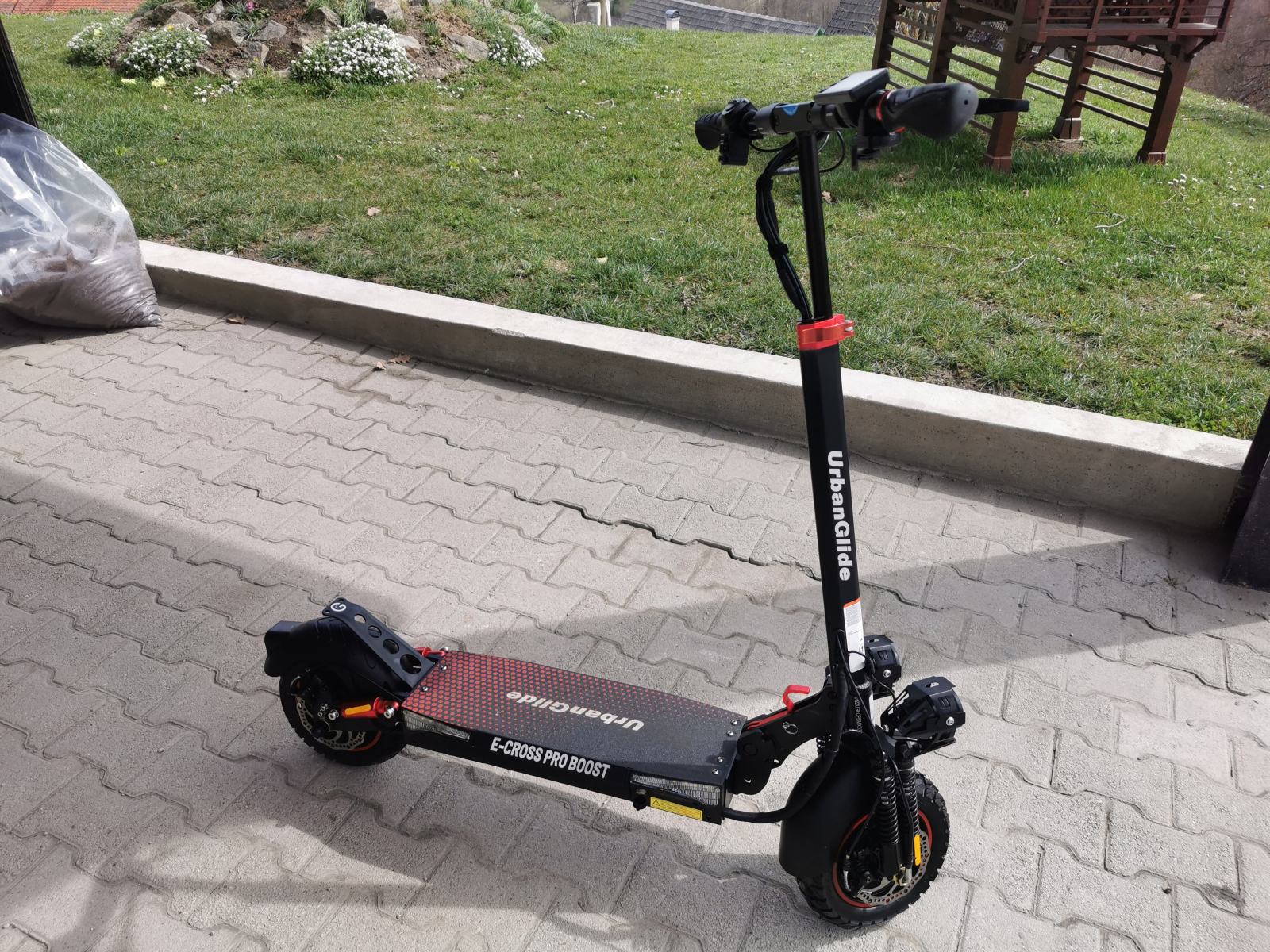 Električni skiro Urban Glide E-cross PRO BOOST