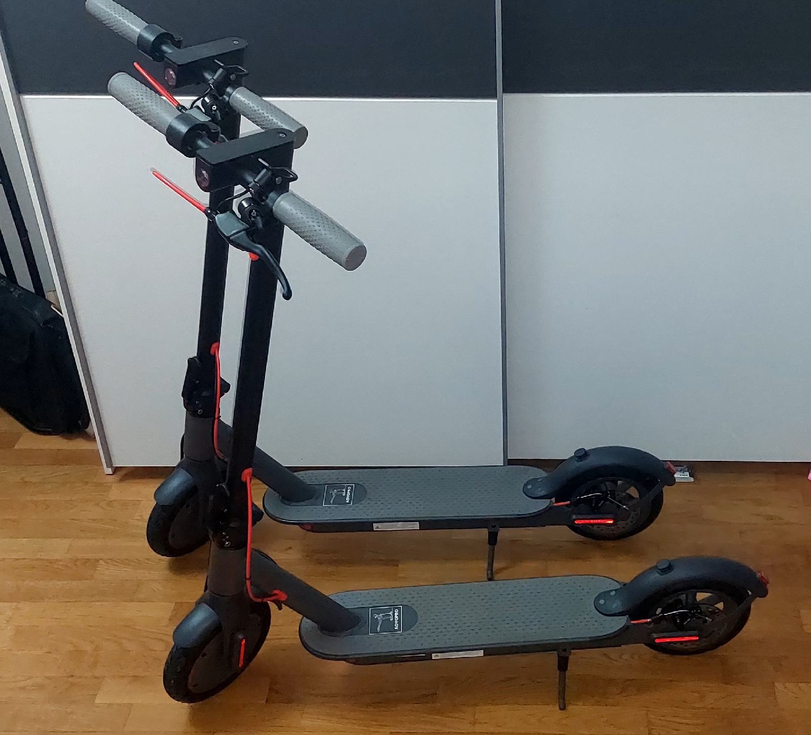 AOVOPRO ES 80 (2 kom )