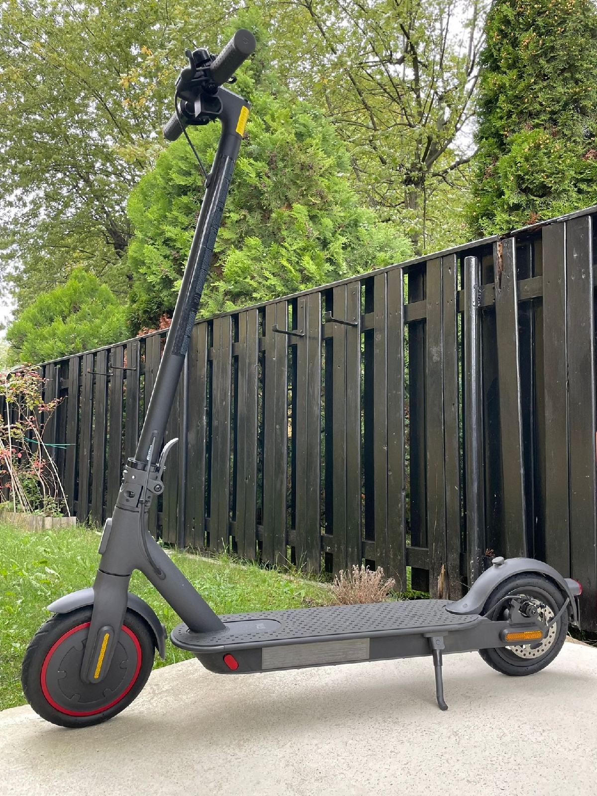 Xiaomi Mi Scooter Pro 2 električni skiro