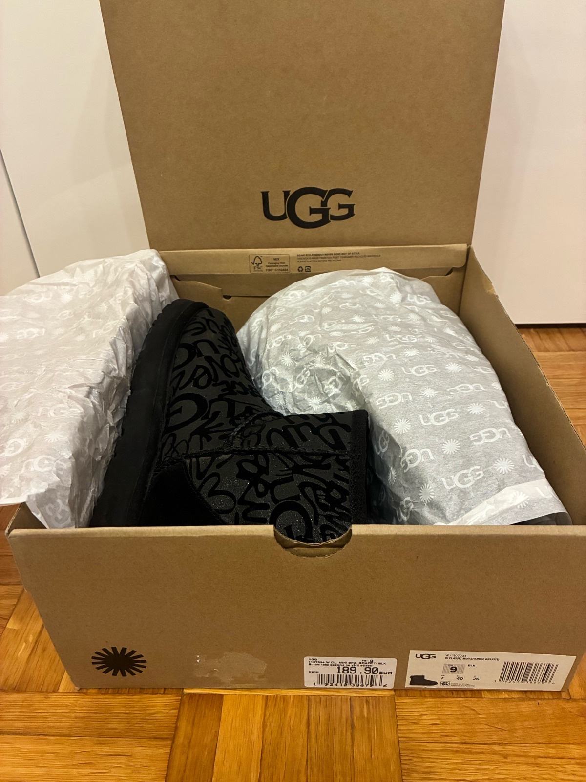 UGG original št.40 / mini sparkle graffiti