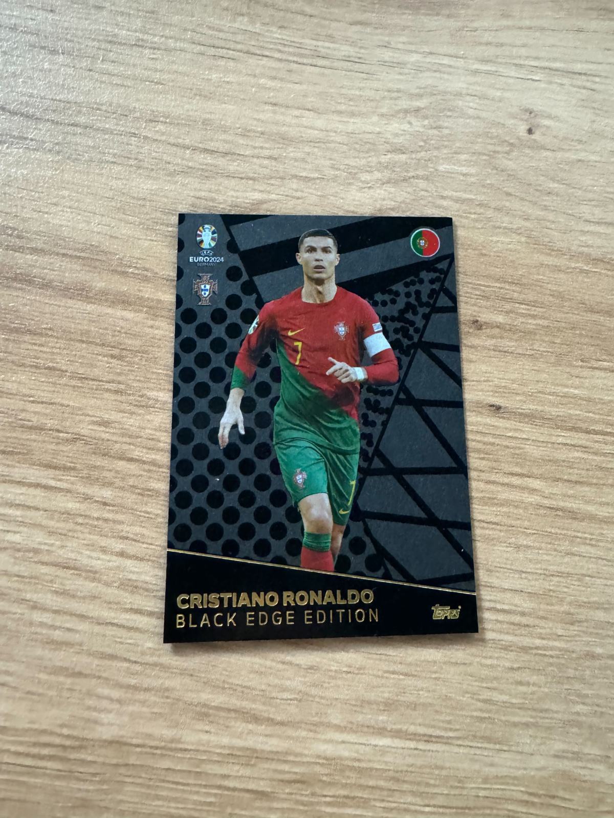 Cristiano Ronaldo Black Edge - Topps Match Attax EURO 2024