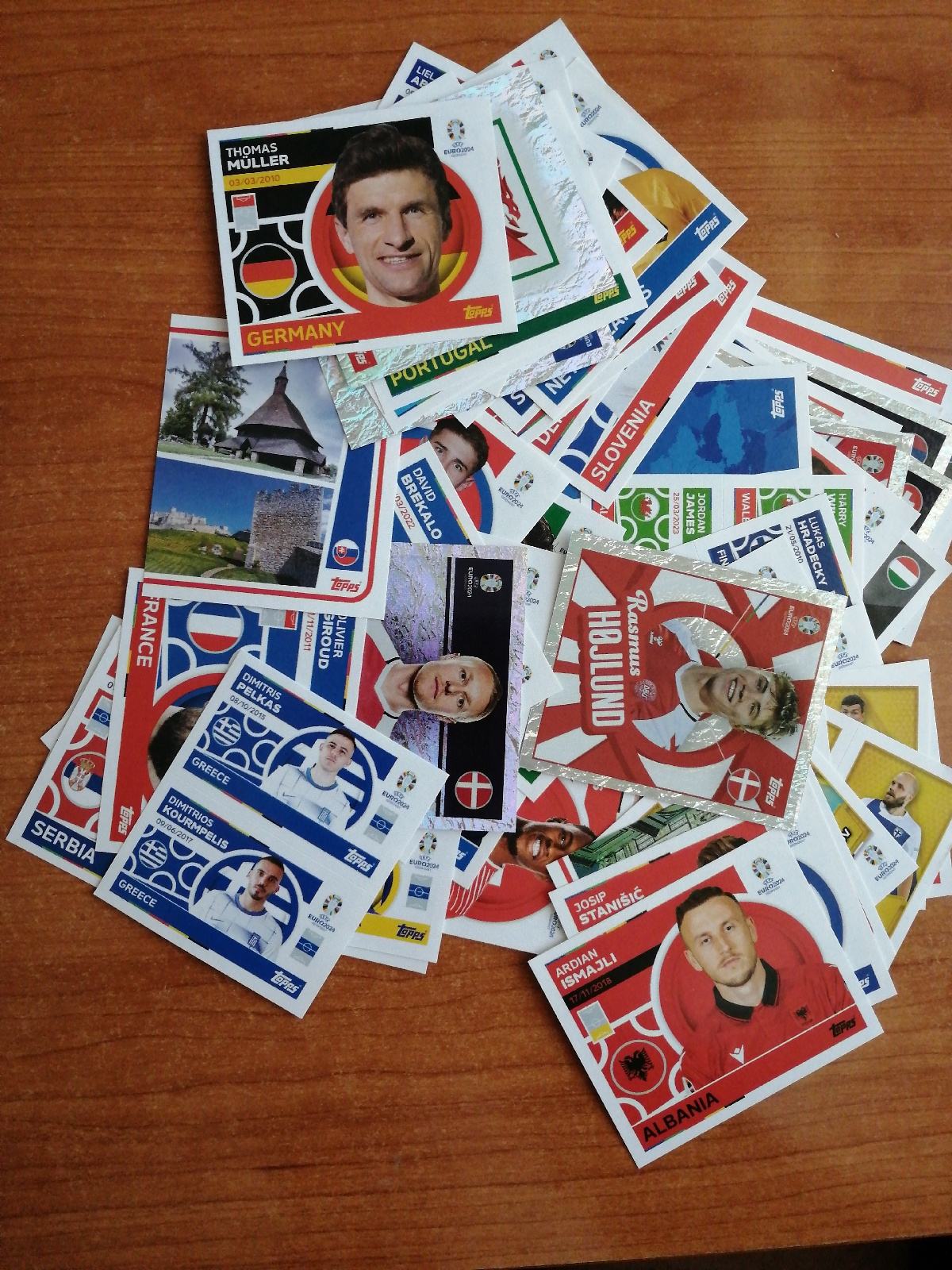 Euro 2024 slikice menjam ali prodam