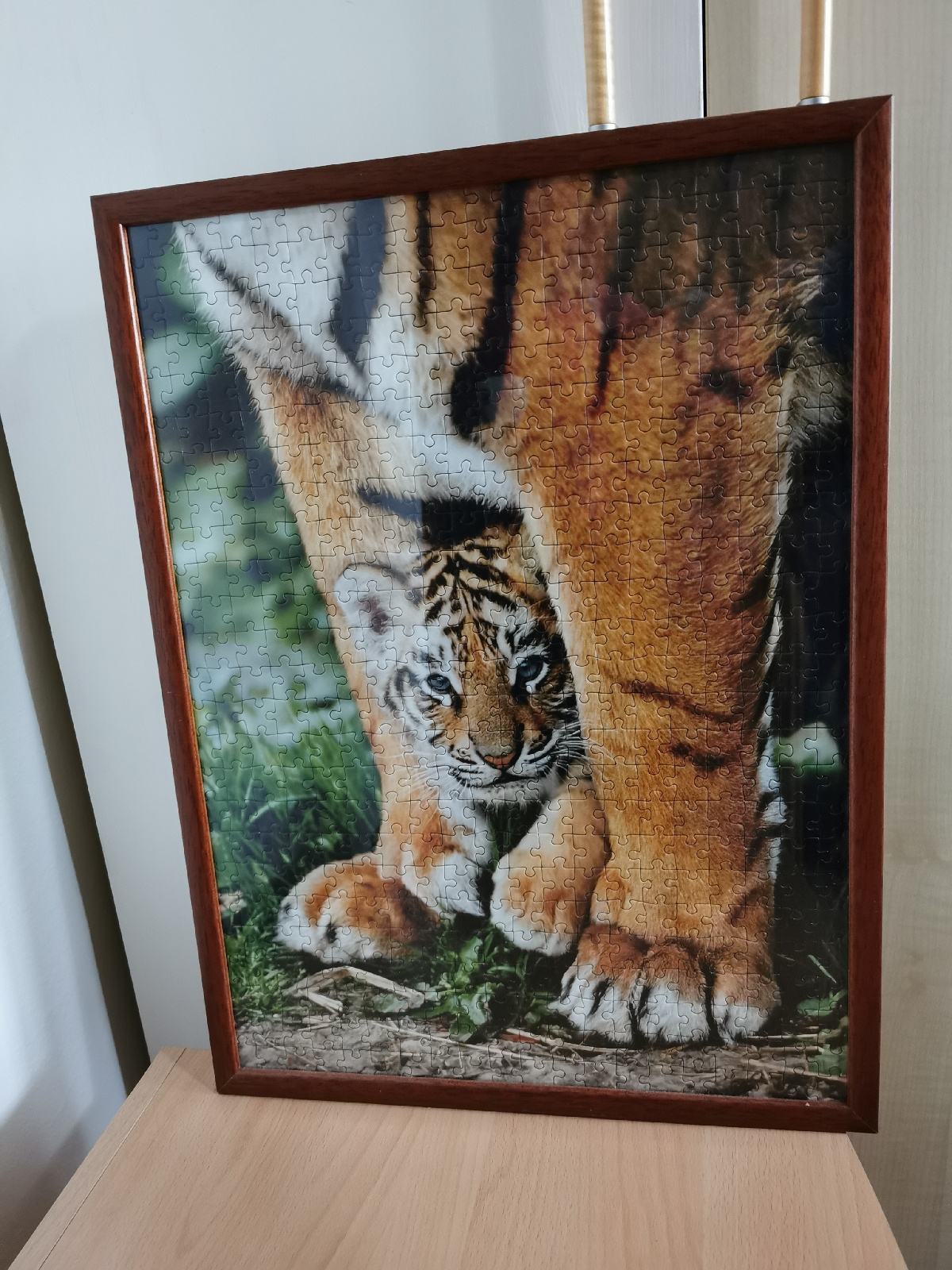 Slika puzzle v okvirju