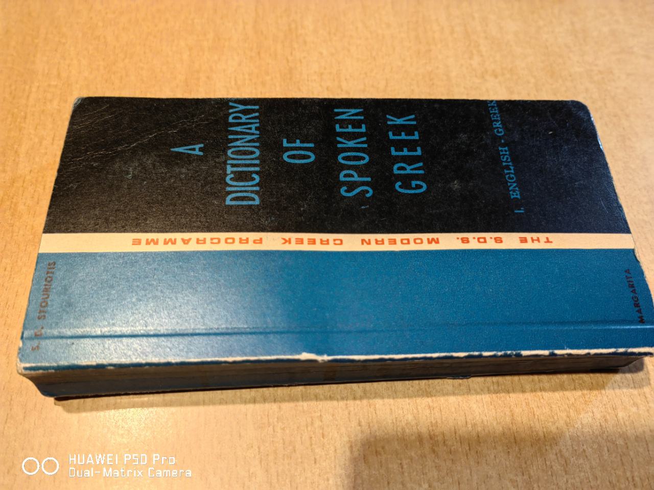 A dictionary of spoken Greek - Slovar govorjene grščine / žepni