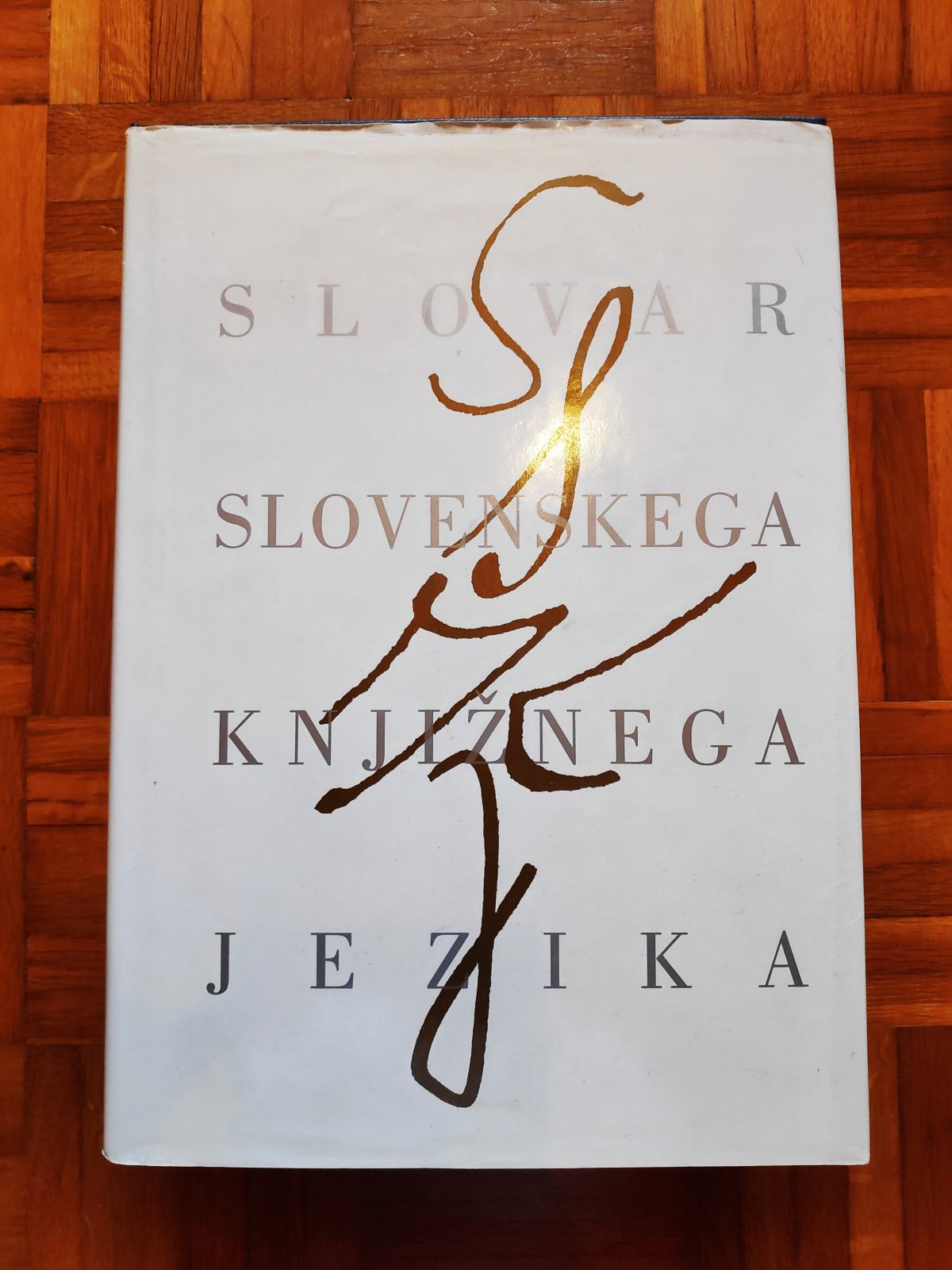 Slovar slovenskega knjižnega jezika