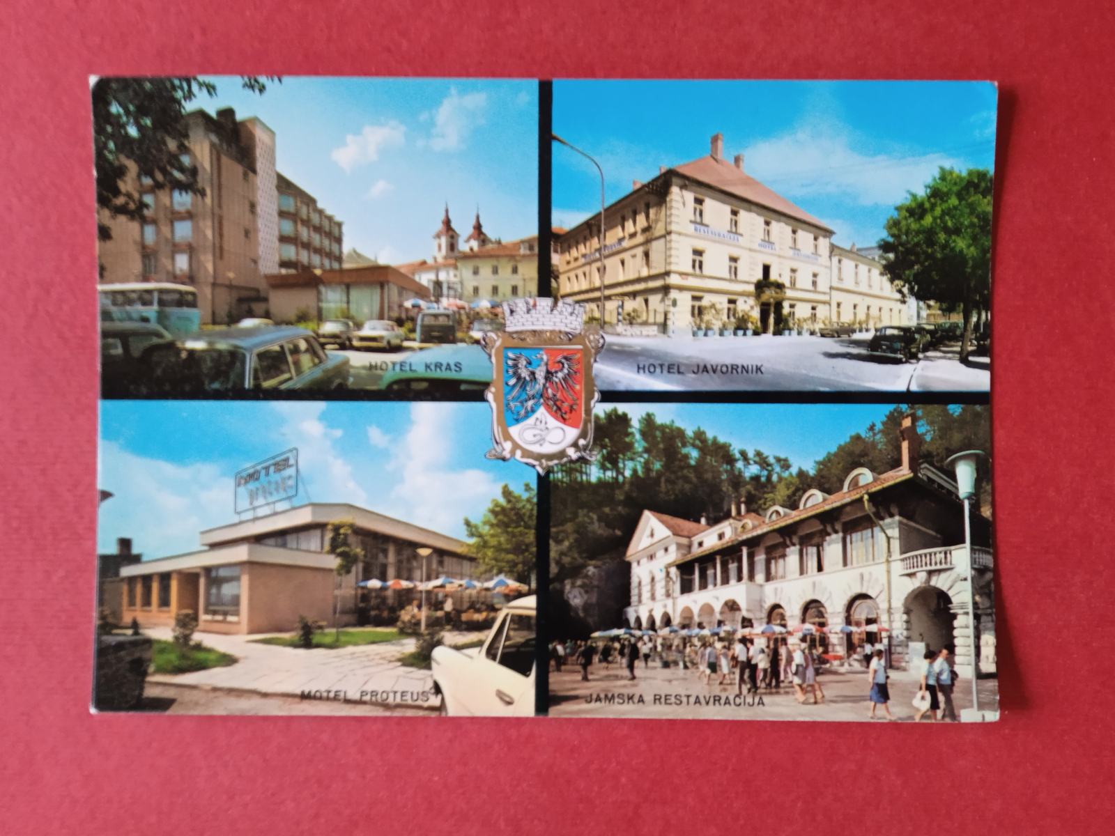 Hotel Kras.Hotel Javornik.Motel Proteus.Jamska restavracija.Grb
