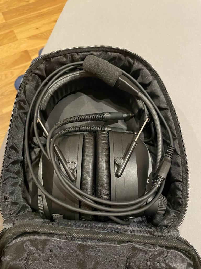 Letalske slušalke sennheiser HME 110