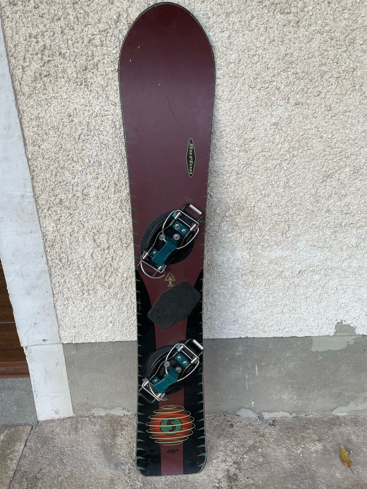 Race snowboard Barton 150