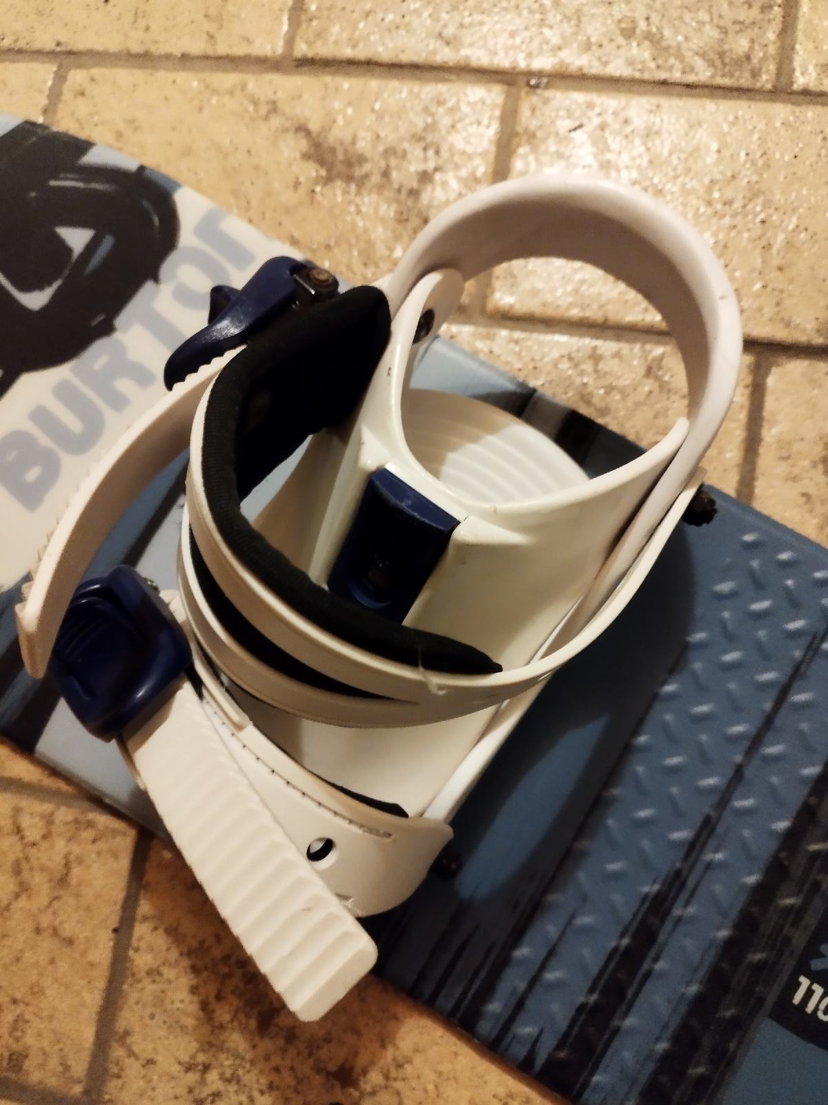 Snowboard 110 + vezi