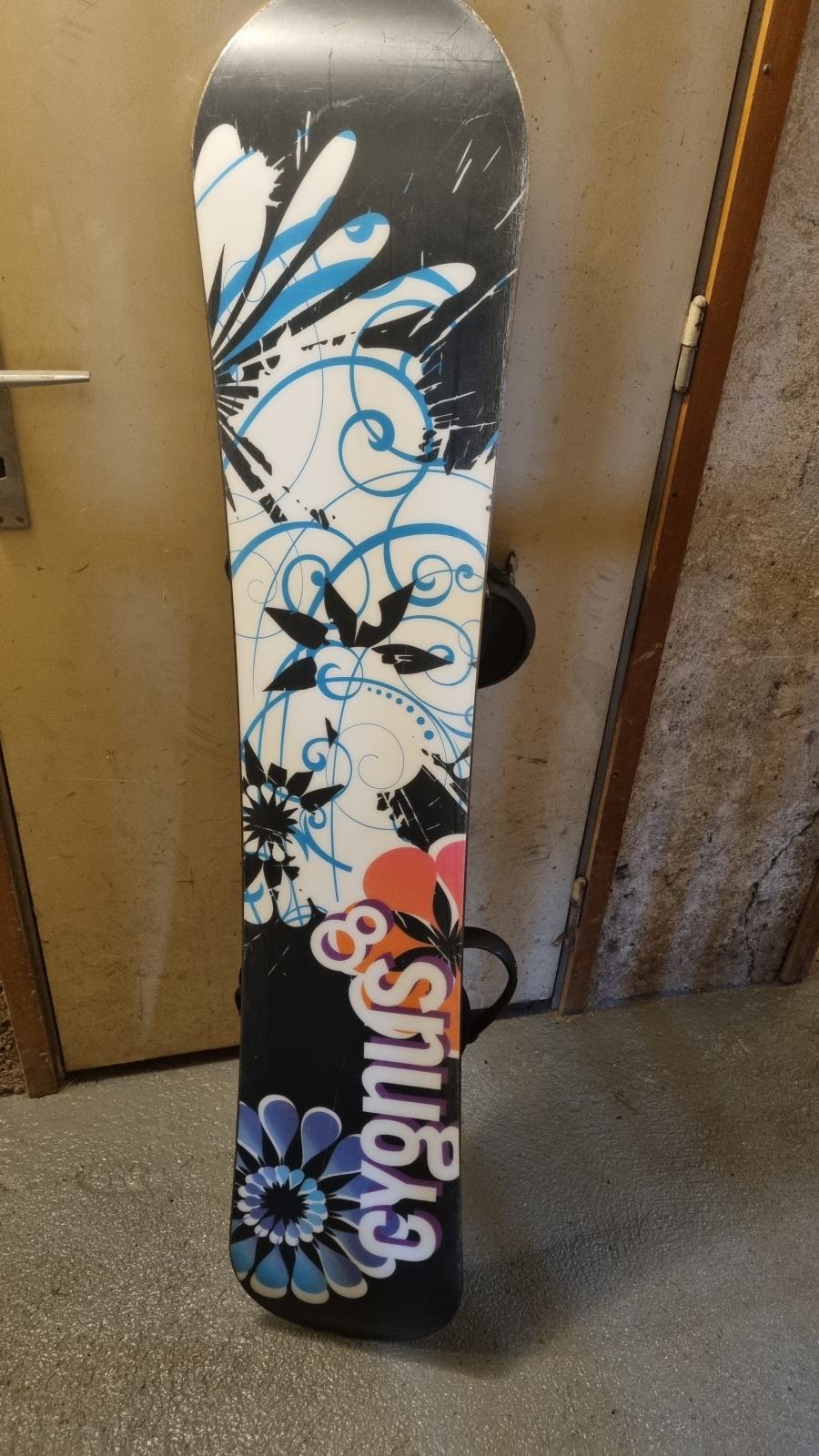 snowboard 143cm
