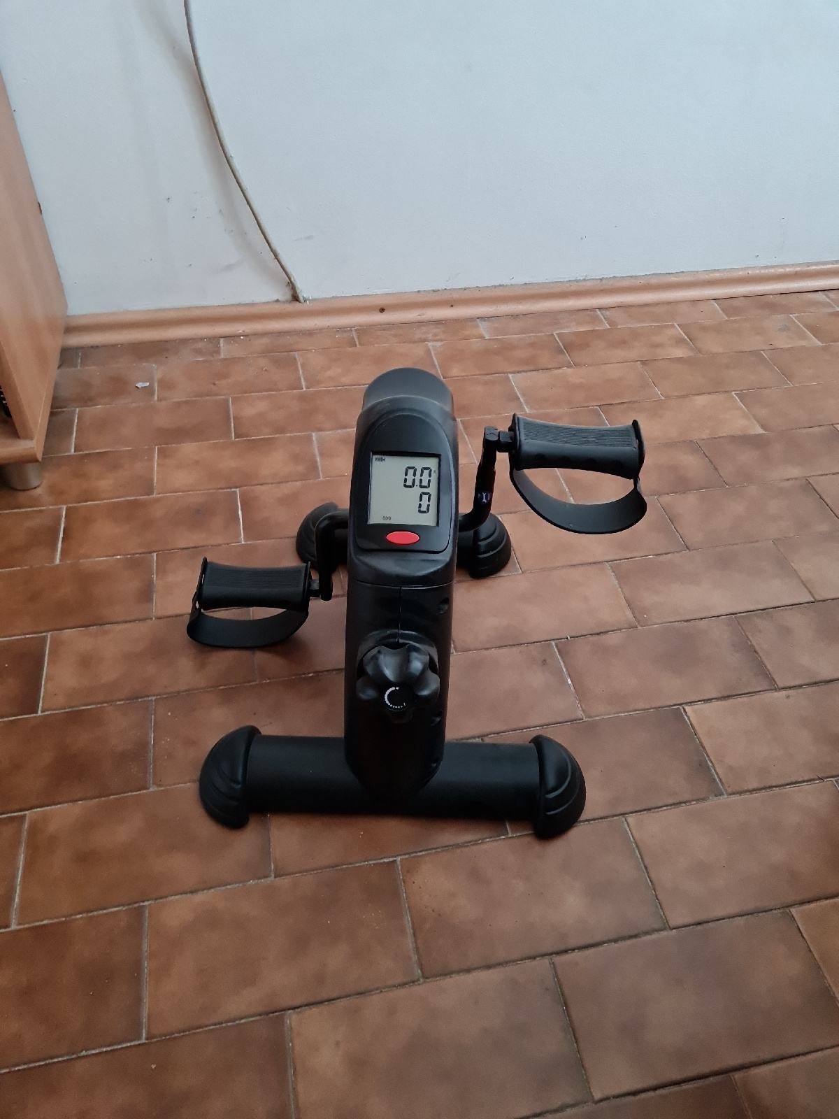 sobno kolo za roke in noge za rehabilitacijo