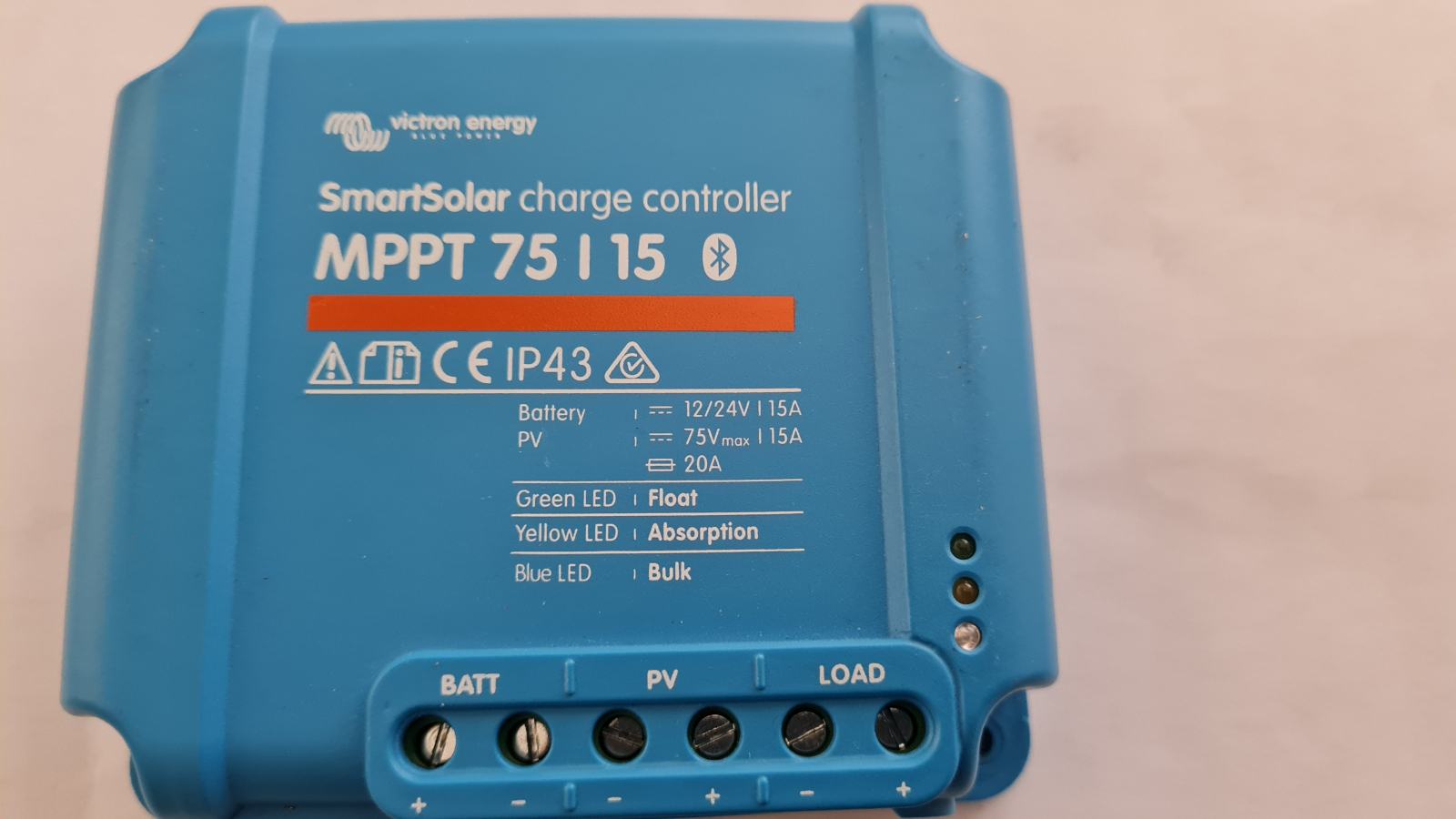 Victron energy SMART SOLAR MPPT 75/15 (Bluetooth)