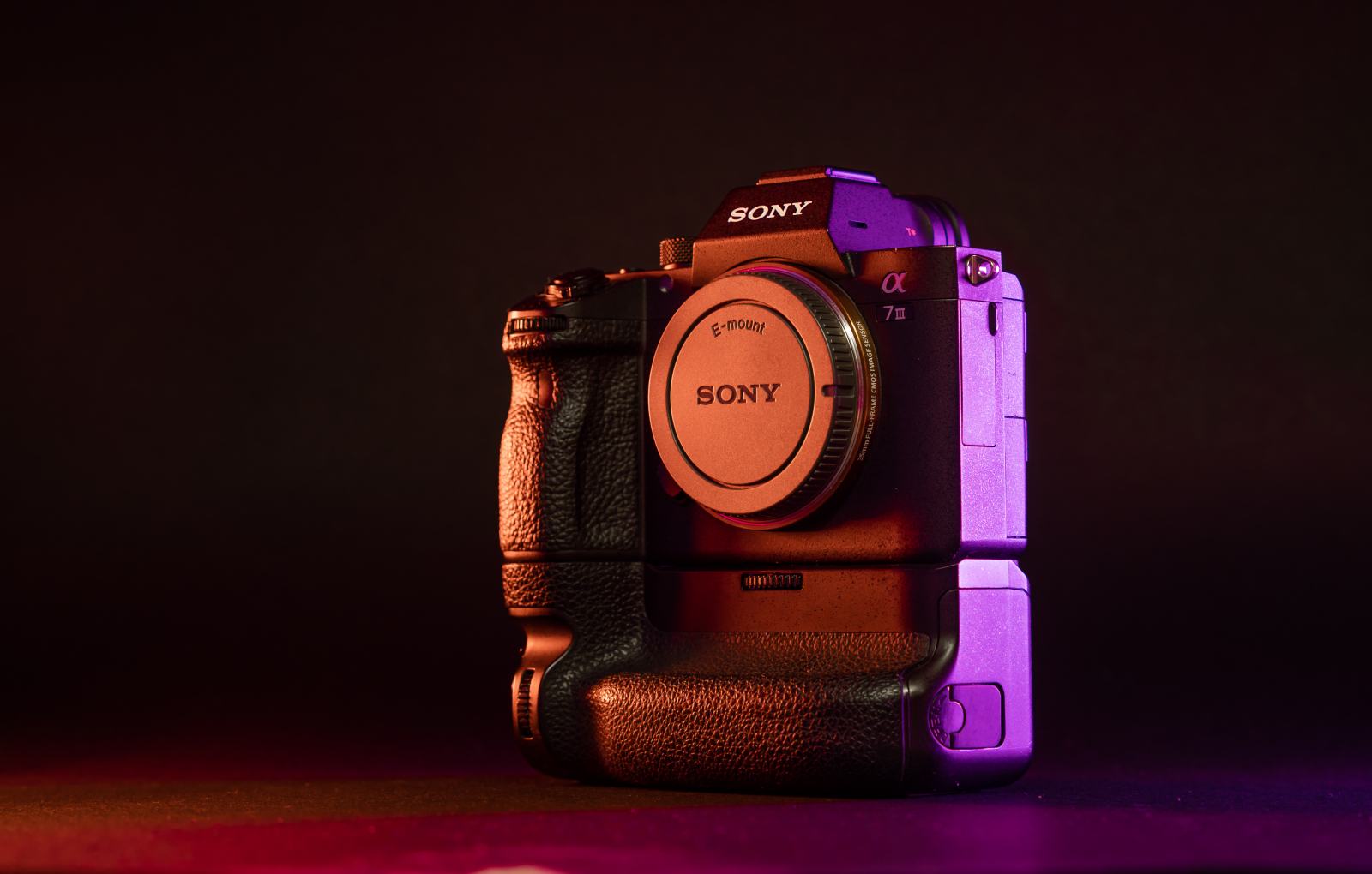 Sony a7iii + Battery grip + SmallRig cage
