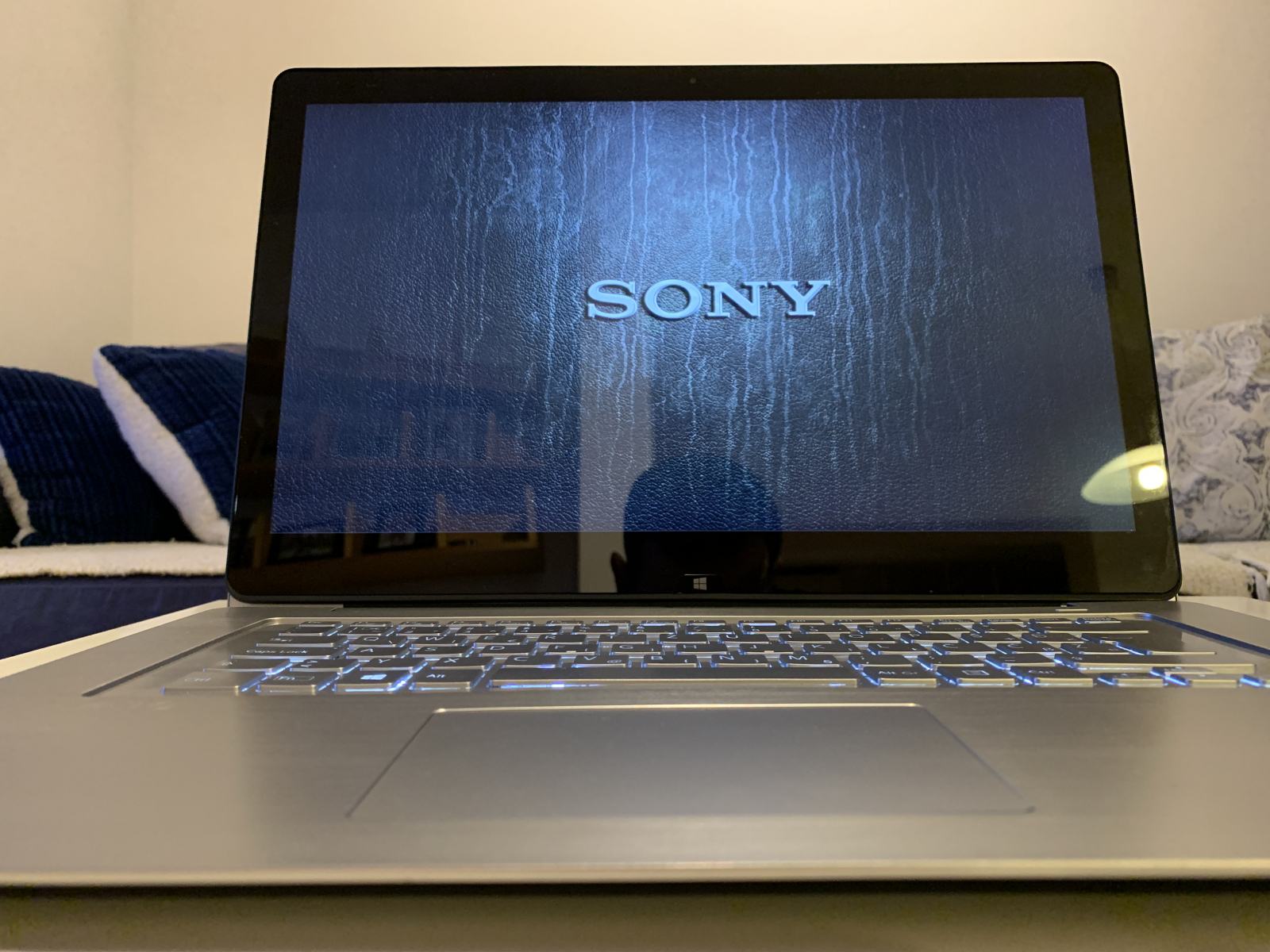 SONY VAIO FLIP 15,5 Menjava za Nintendo Switch