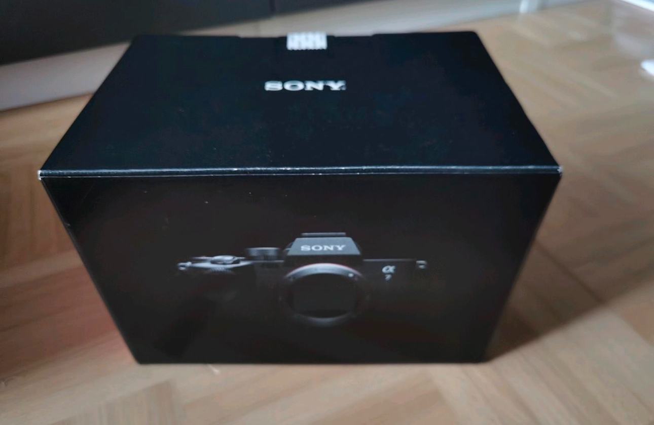 Sony Alpha 7 M4 Body ILCE-7M4 NOVO