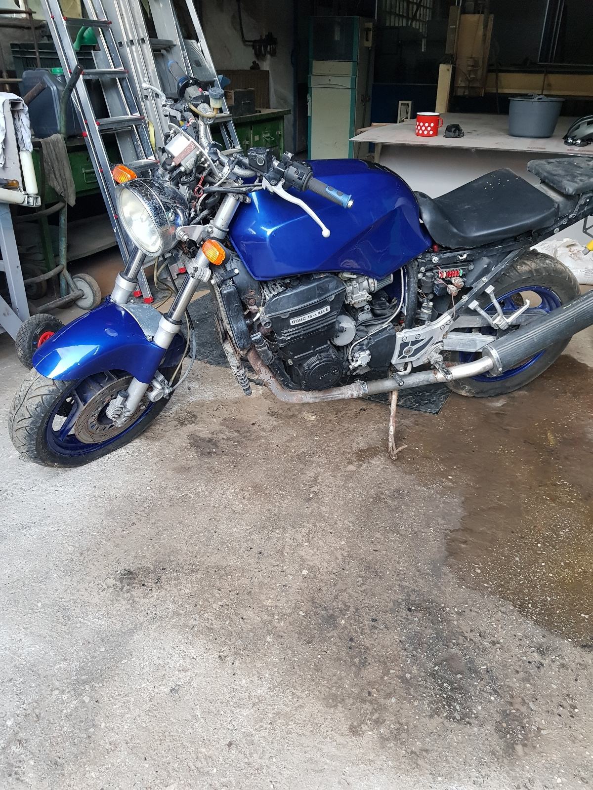Kawasaki ZX 900R 900 cm3, 1994 l.