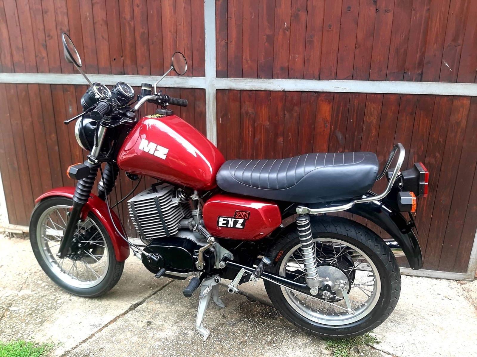 MZ ETZ 251 250 cm3, 1989 l.