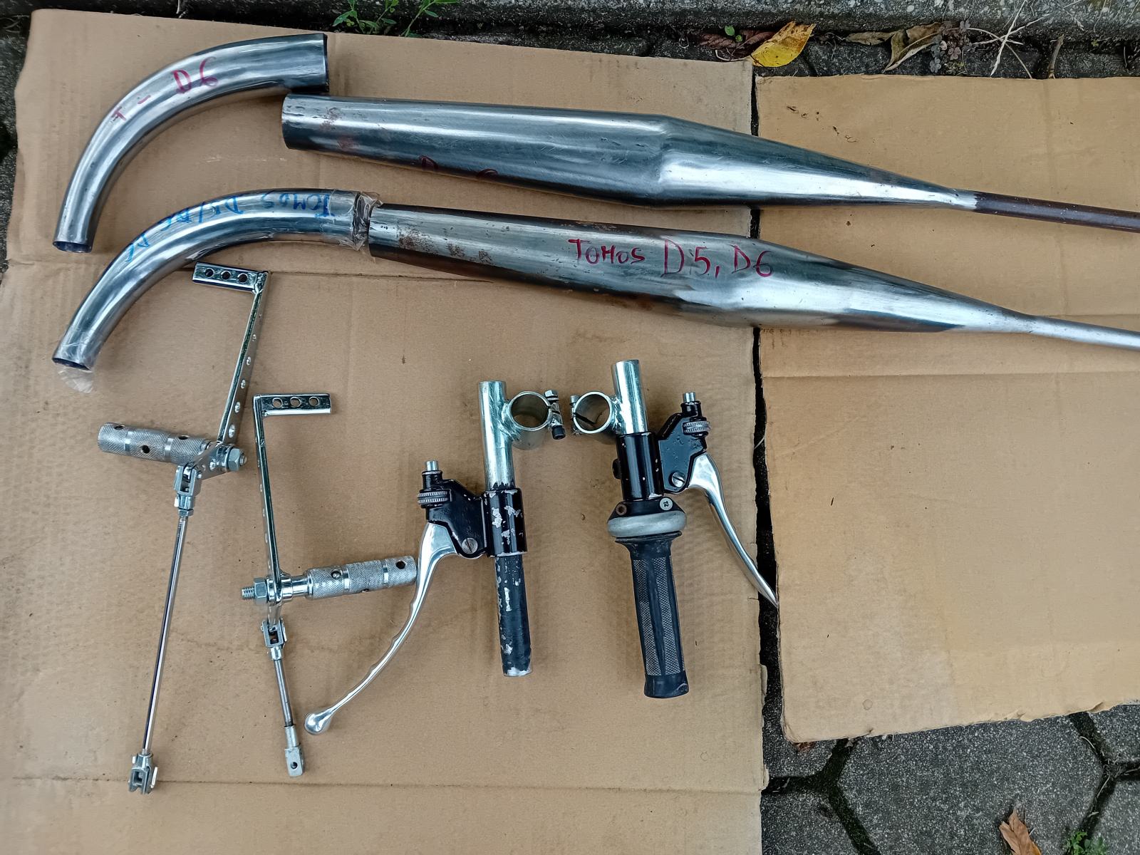 Tomos D 5/D6 49 cm3 deli: zavor.+menjalni pedal, krom spuščena balanca ...