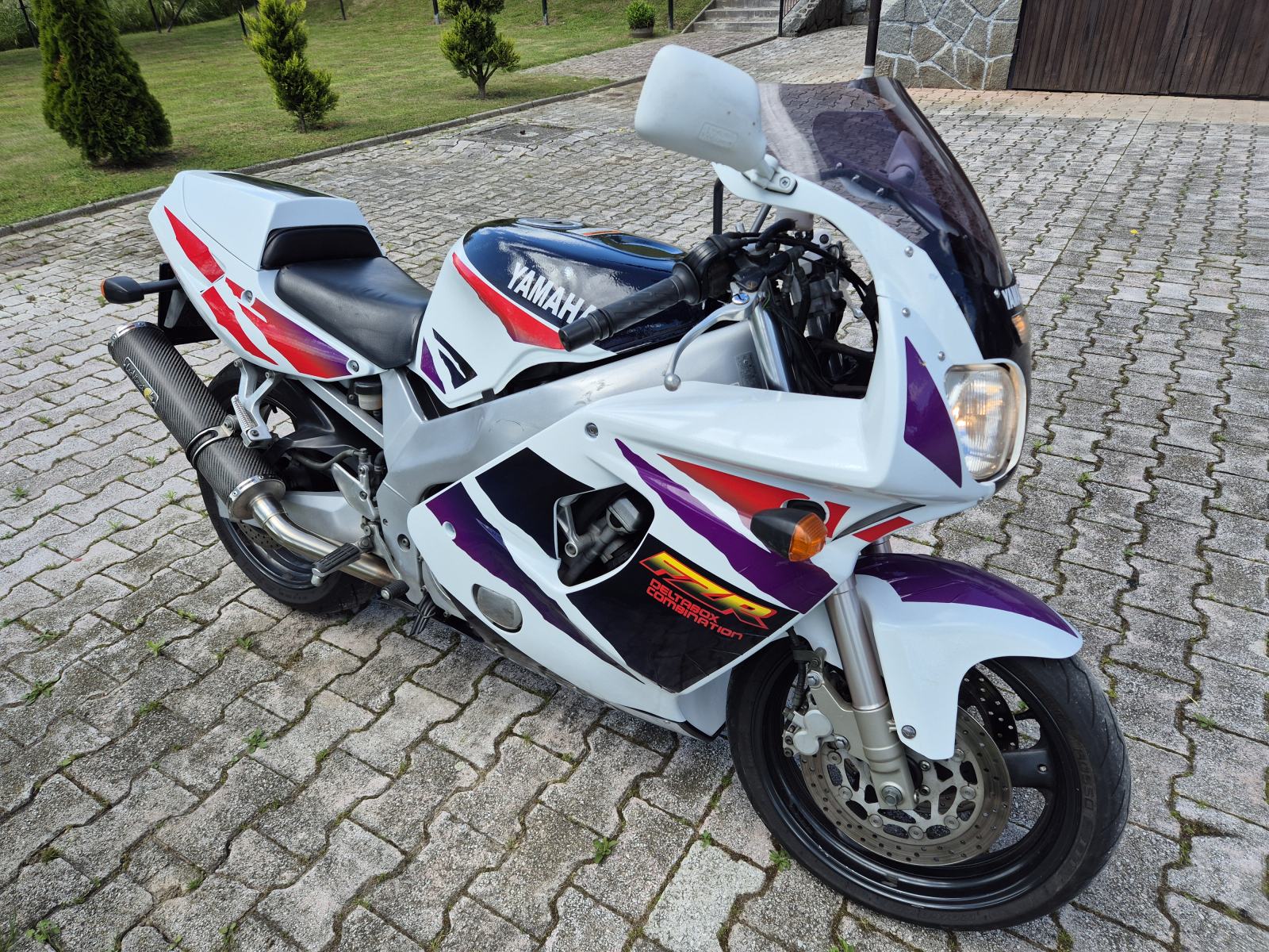 Yamaha FZR 600 R 598 cm3, 1995 l.