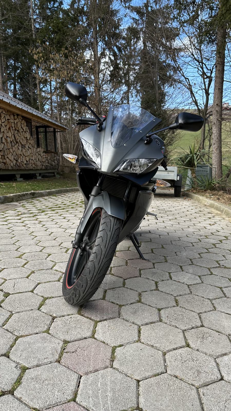 Yamaha YZF R125 125 cm3, 2013 l.