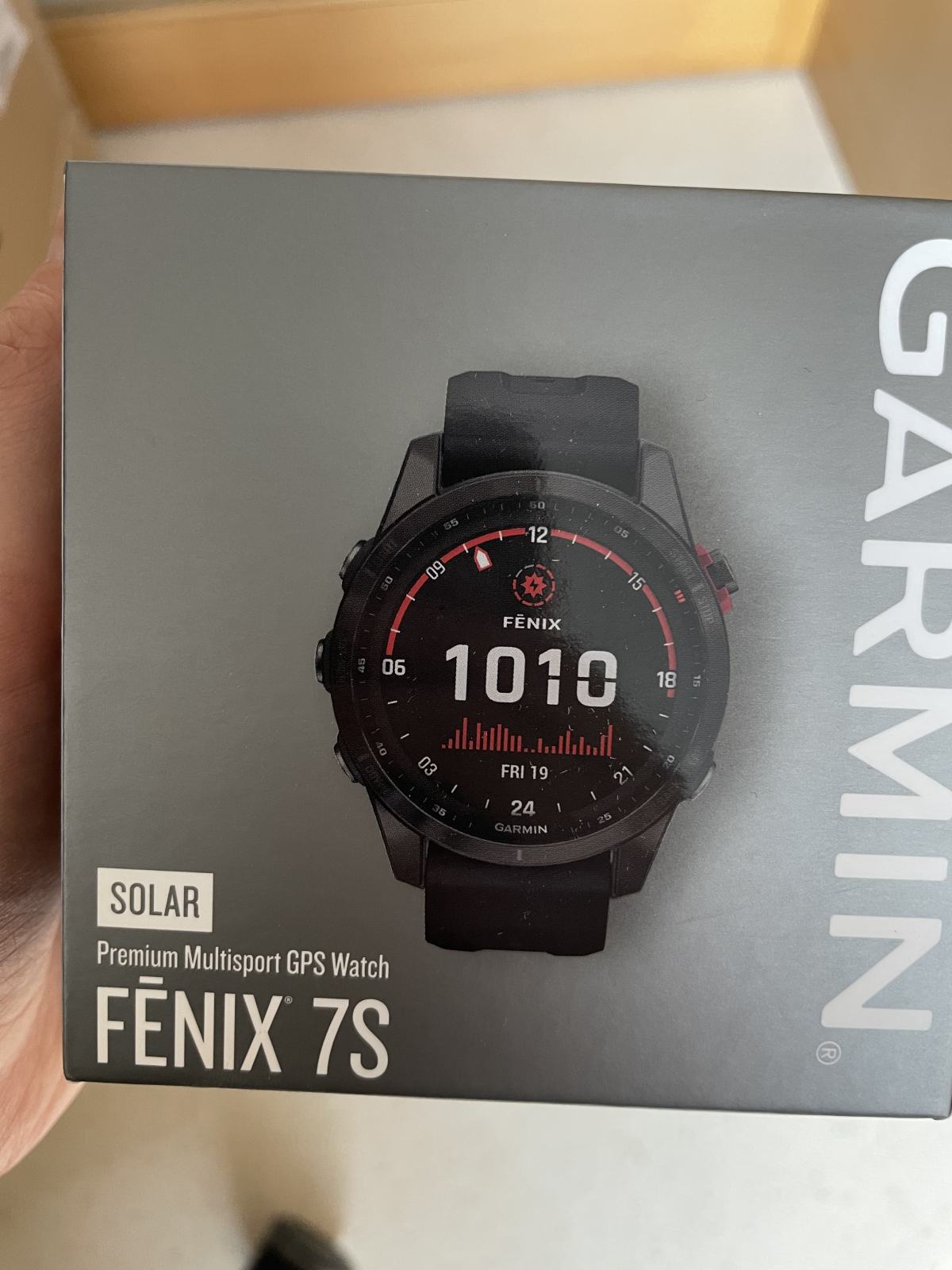 Garmin Fenix 7S solar — povsem nova, nenošena