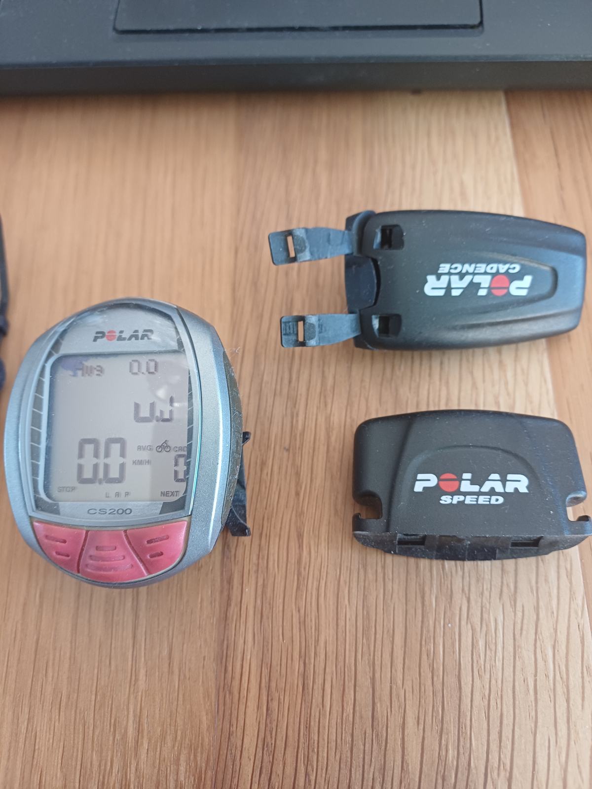 POLAR CS200, kolesarska ura, senzor za hitrost in senzor za kadenco