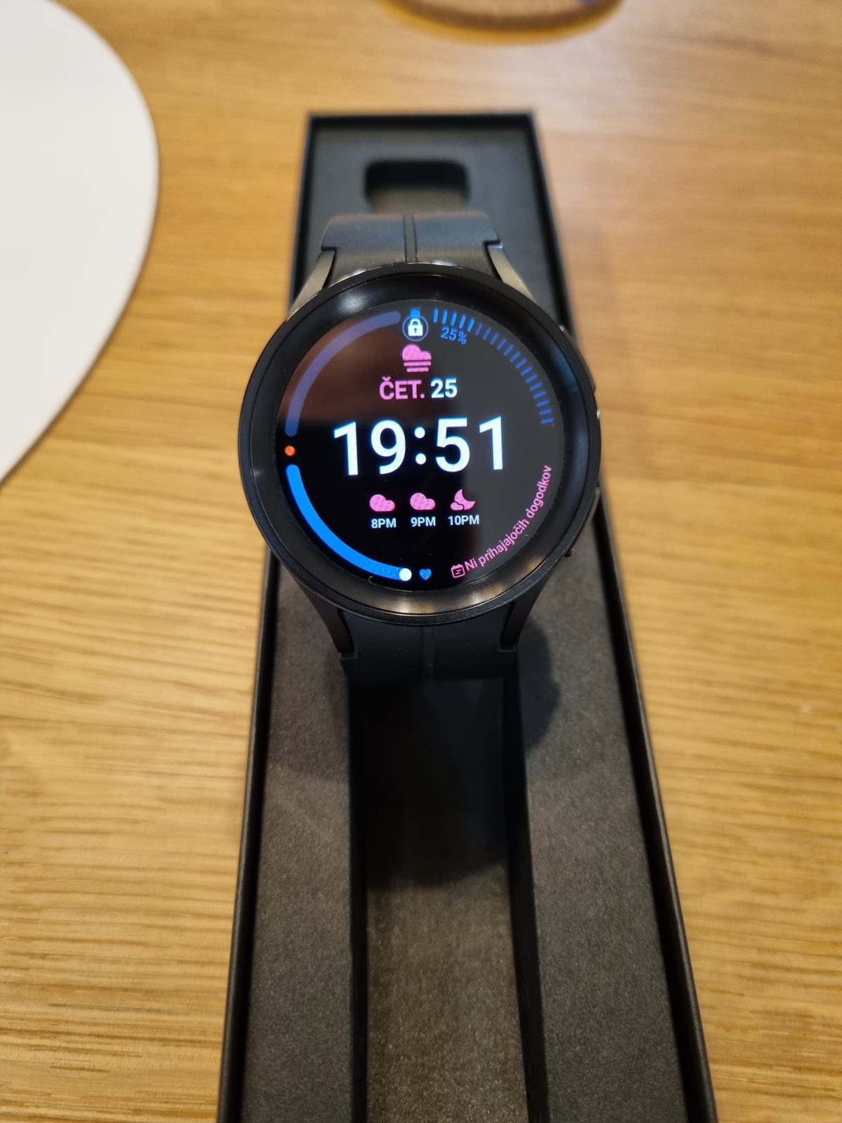 SAMSUNG Galaxy Watch5 Pro pametna ura