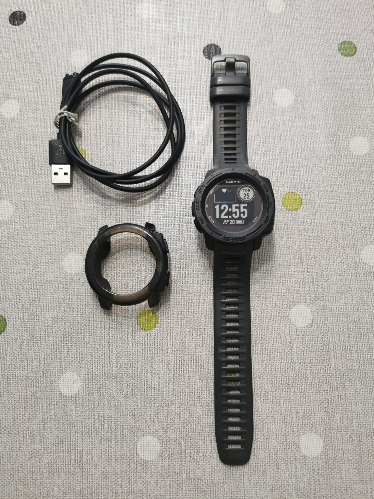 Športna ura Garmin Instinct Solar Graphite