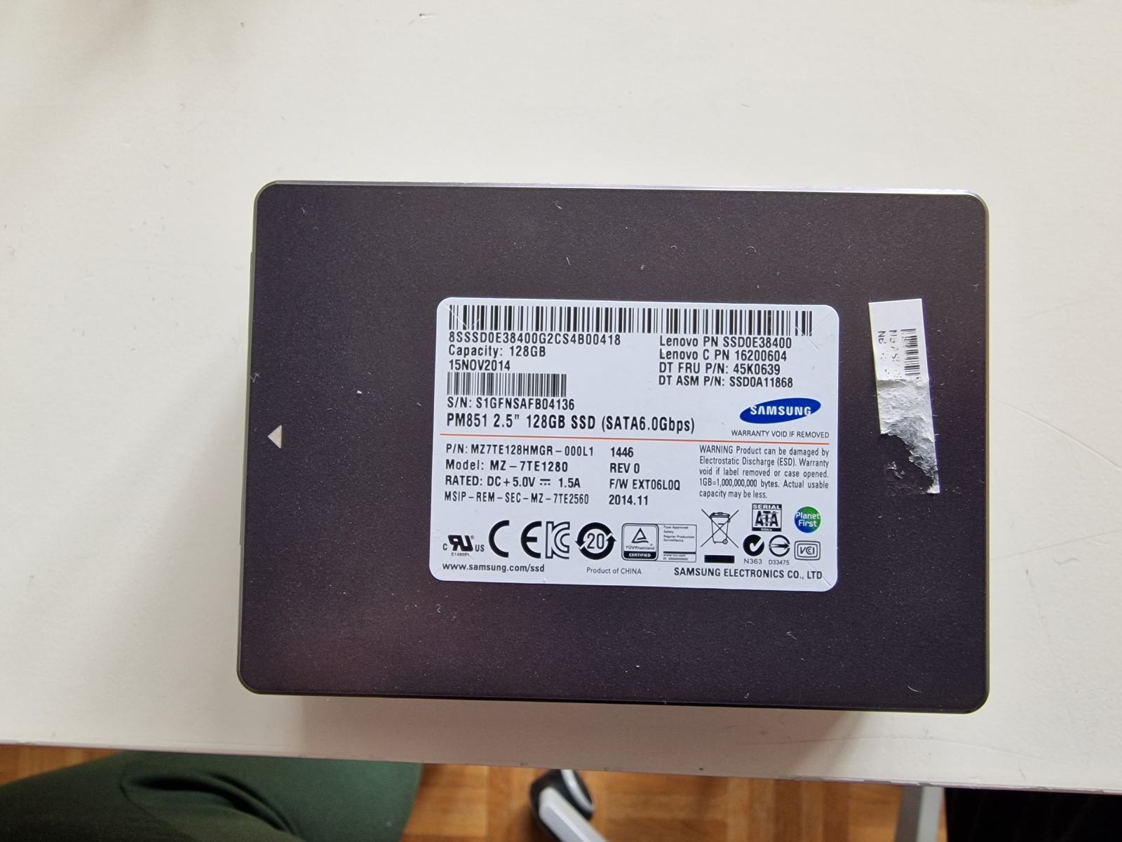 Samsung PM851 128GB SSD SATA3 disk