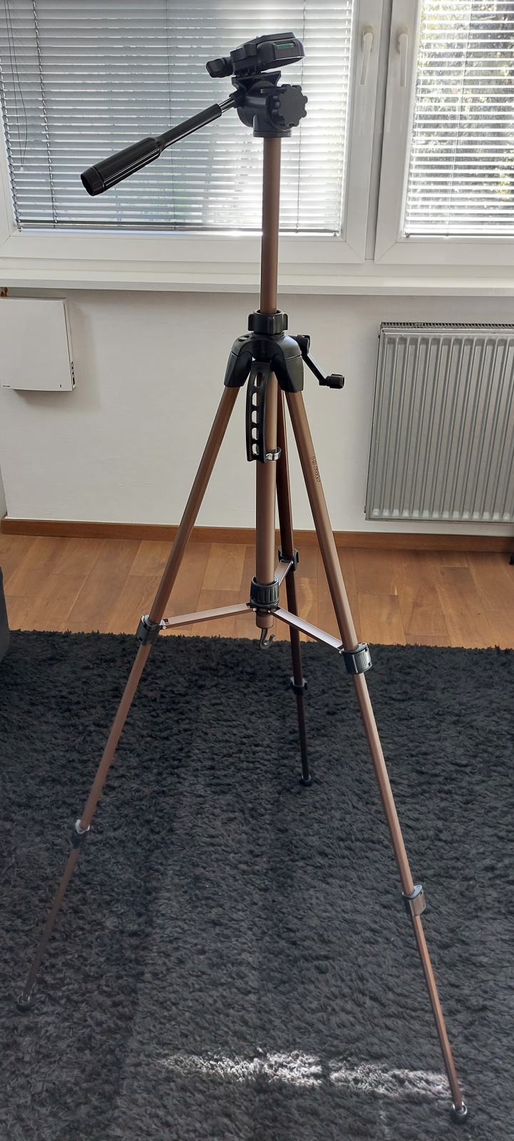 Hama Star 61 - kot nov