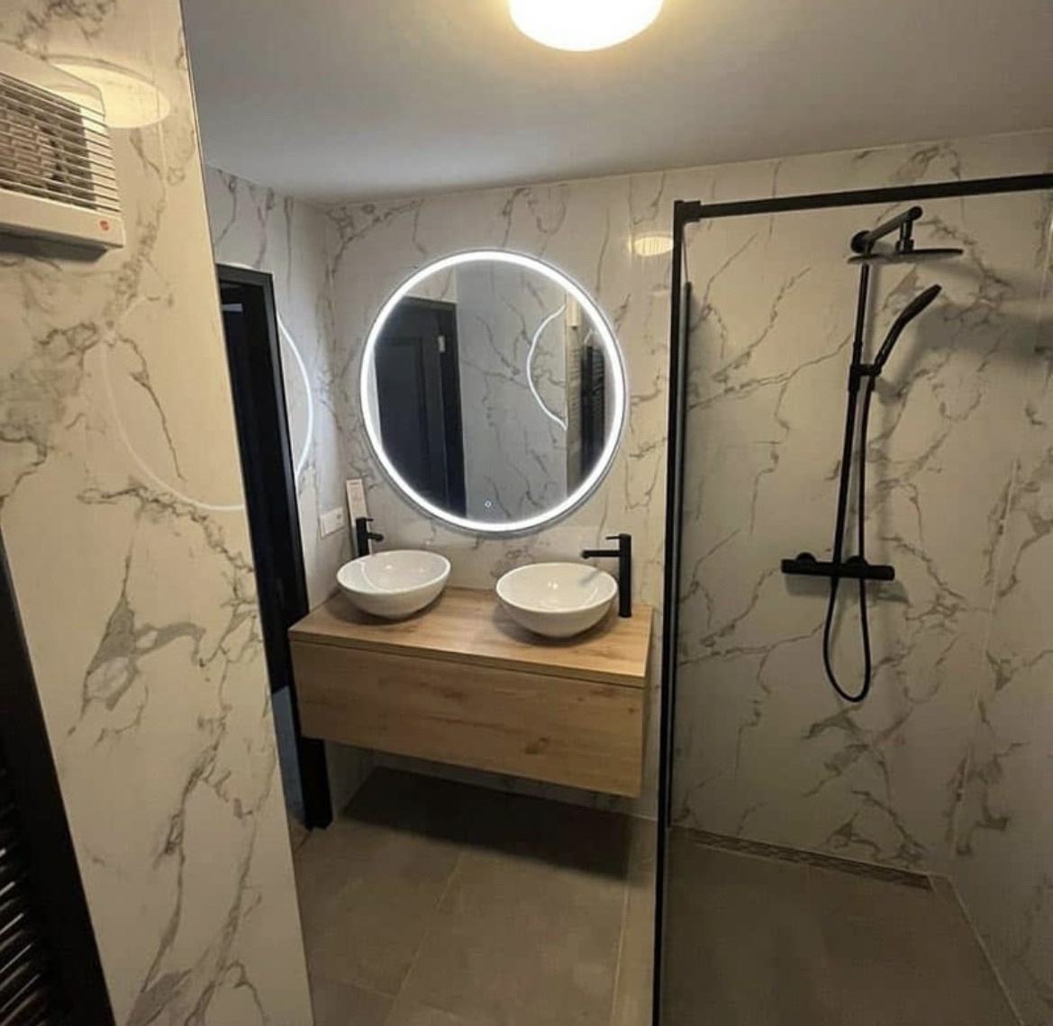 Marmorni Paneli SPC / PVC Na zalogi