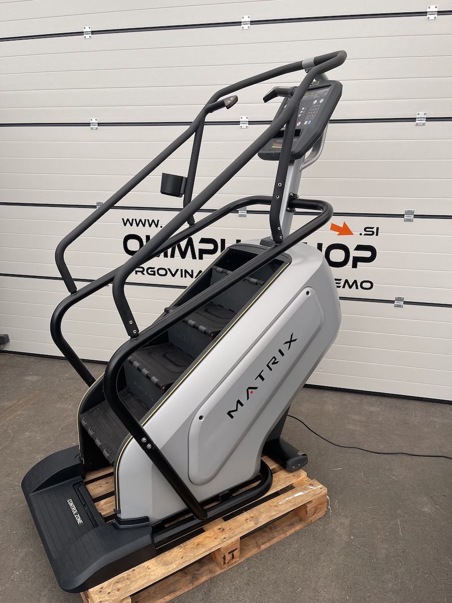 Matrix tekoče stopnice C5X ClimbMill
